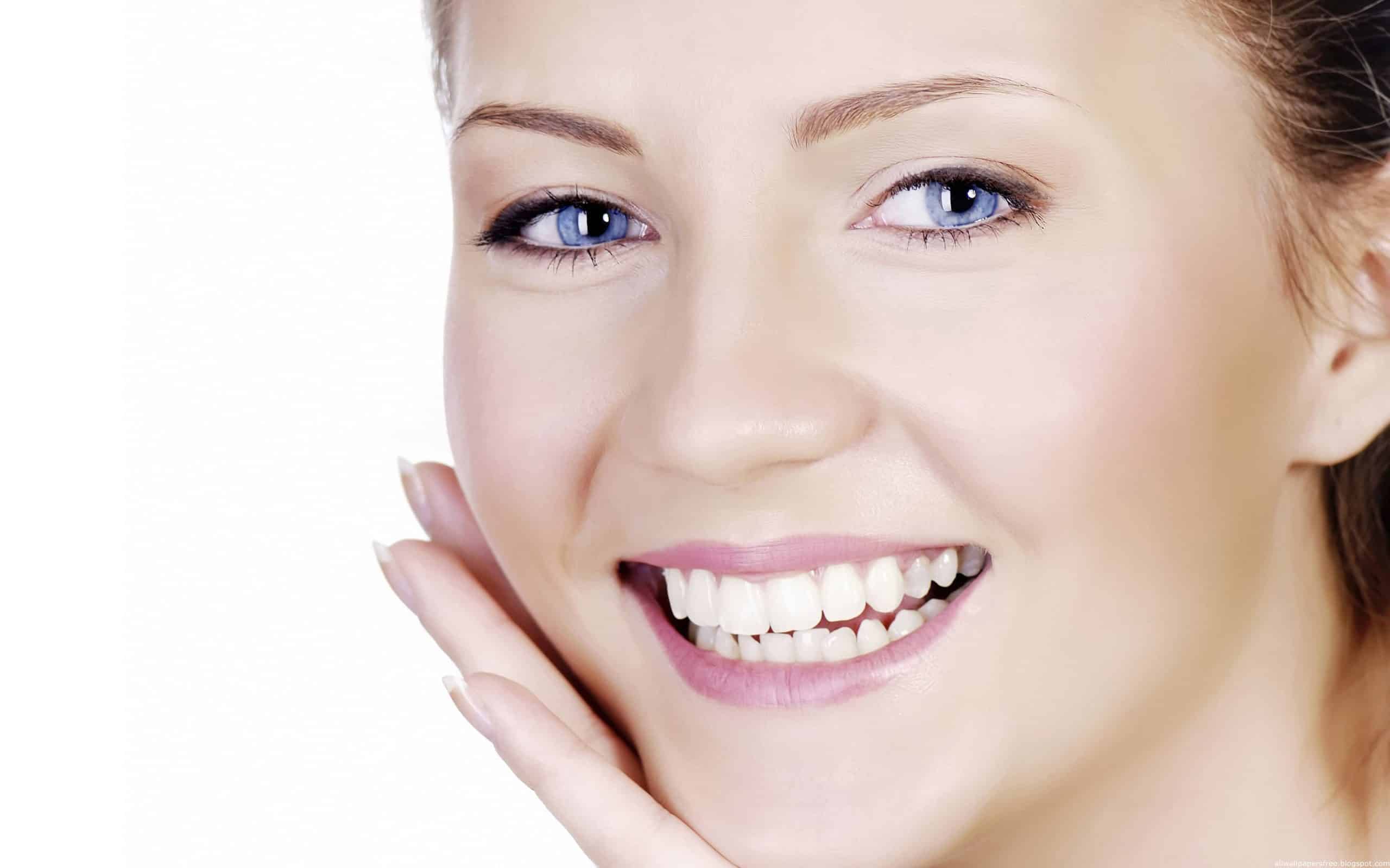 Perhatikan Hal-hal Ini Untuk Mendapatkan Veneer Gigi Murah - Orange Dental